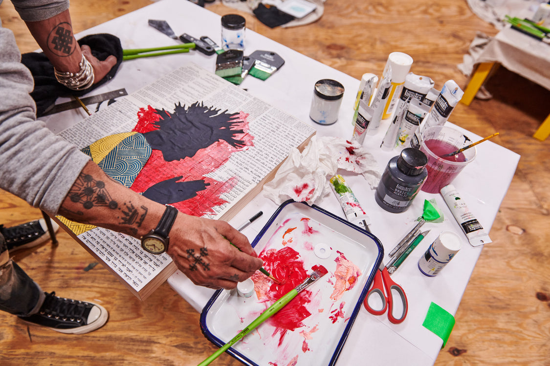 PATRICK DOUGHER – Liquitex